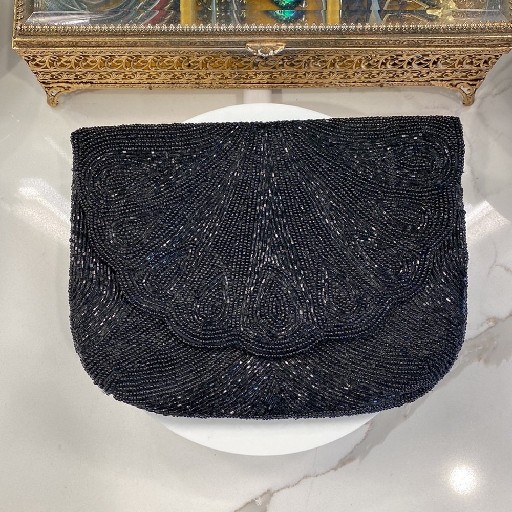 Very Vintage - Peacock Tail-Feather Pattern Beaded Ev… - Gem